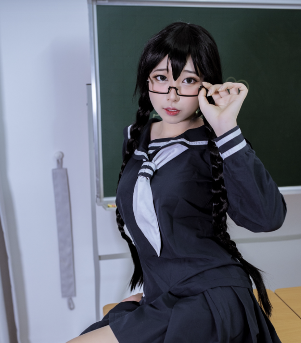 Azure_Channn _微博coser全部作品[写真合集] – 图酱社